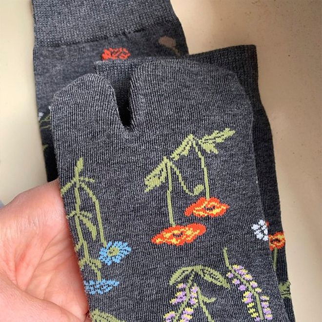 Floral Split Toe Tabi Socks